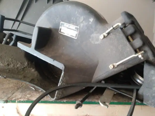 Power Flow bagger for John Deere LT166 lawn tractors | Lawnmowers ...