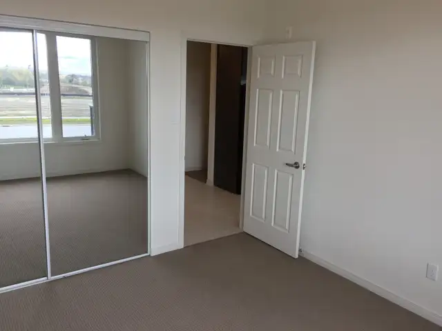 One Bedroom plus Den Condo with in-suite Laundry and U/G Parking | Long ...