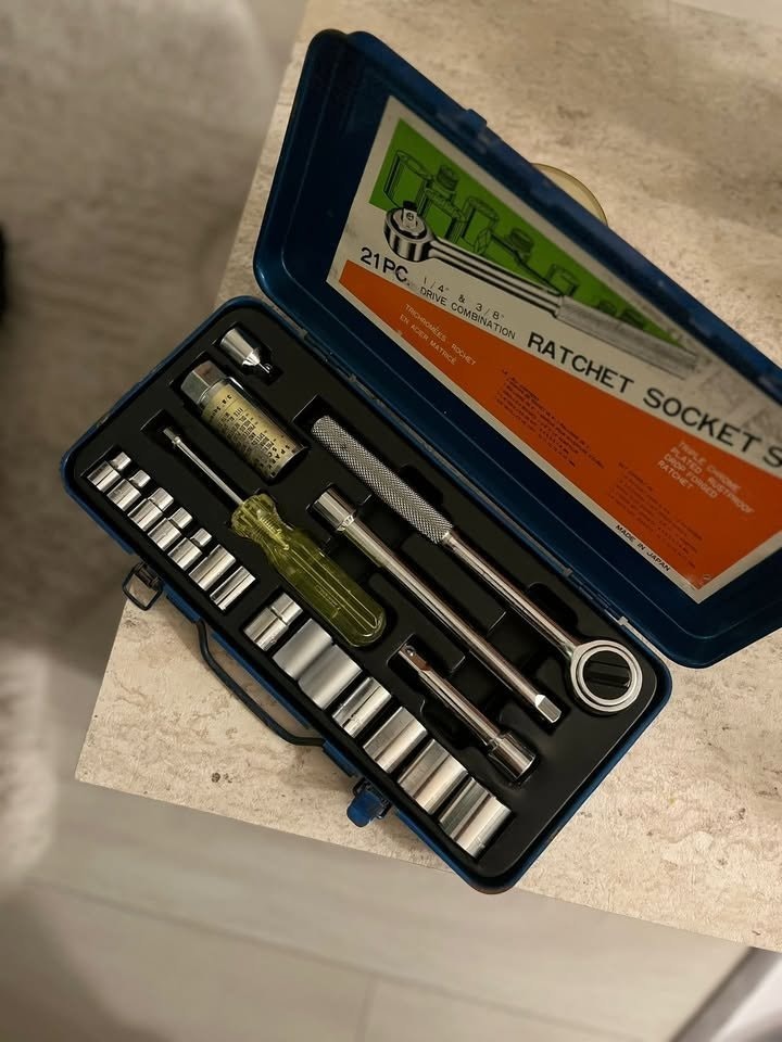 Japanese 21pc Ratchet Socket Set – Complete w/ Case | Hand Tools | City ...