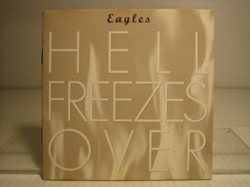 EAGLES - HELL FREEZES OVER CD | Arts & Collectibles | London | Kijiji