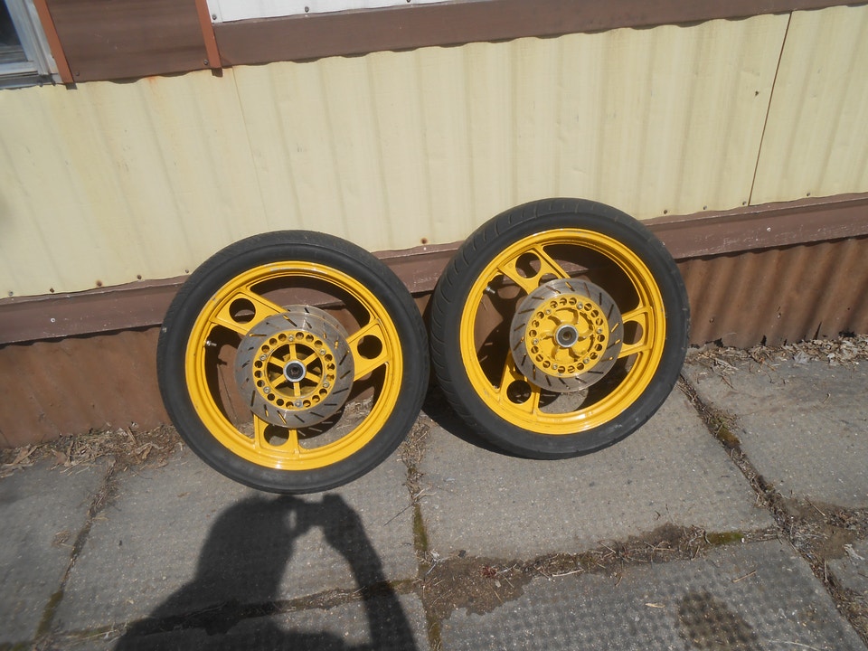 1984-85 Yamaha RZ350 Front & Rear Wheels, Rotors, NICE !!! | Motorcycle ...