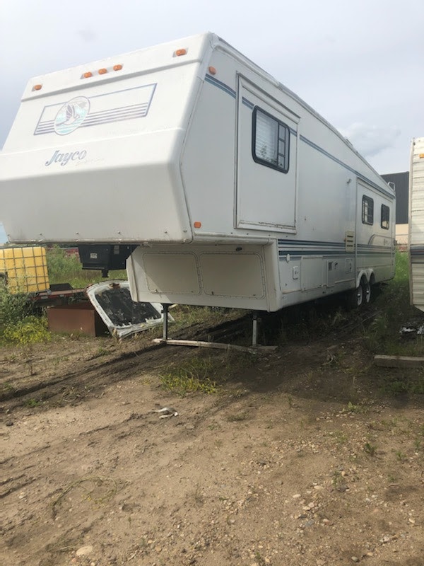 WE REMOVE :- TRAVEL TRAILERS, MOTORHOMES, SCHOOL BUS & RV's | RVs ...