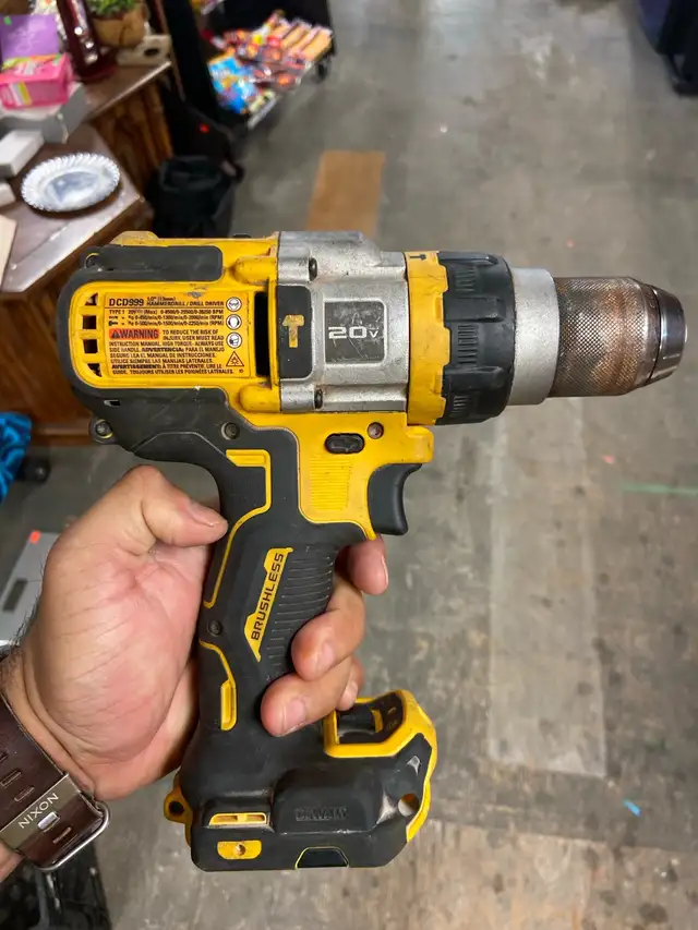 DeWalt 20V Drill | Power Tools | London | Free local classifieds - Kijiji