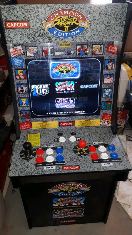 Arcade 1up Street Fighter II Champion Edition 3 in 1 with riser | Older ...