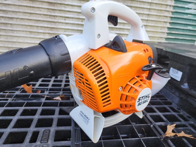 STIHL BG 56 C-E Handheld Blower Homeowners Leaf Blower 2 Stroke | Lawnmowers & Leaf Blowers ...
