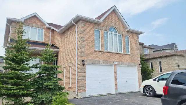 New renovated and furnished room on 2nd floor in Barrie | Long Term ...